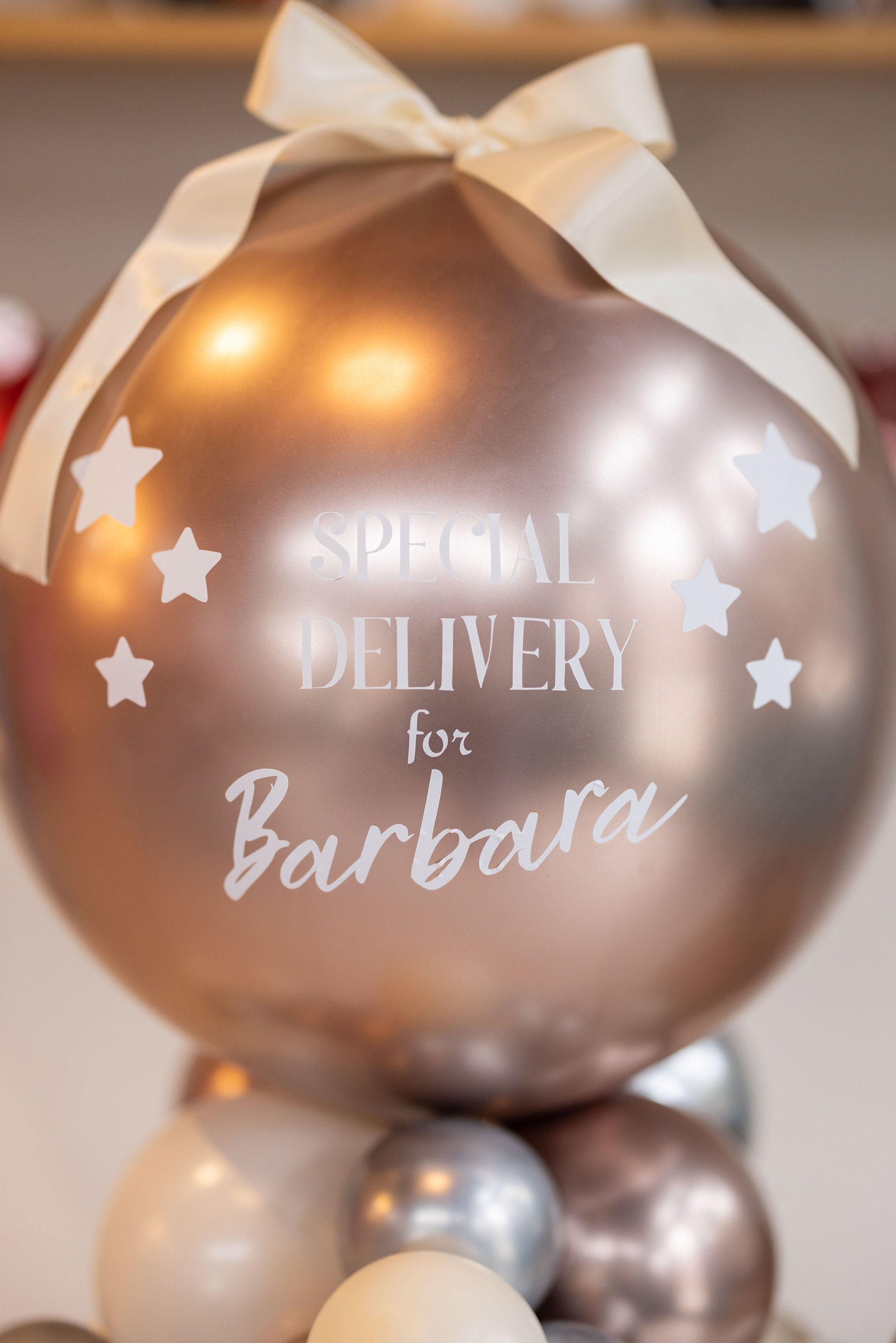 Starry Night Holiday Friend Arrival – Party Geenius